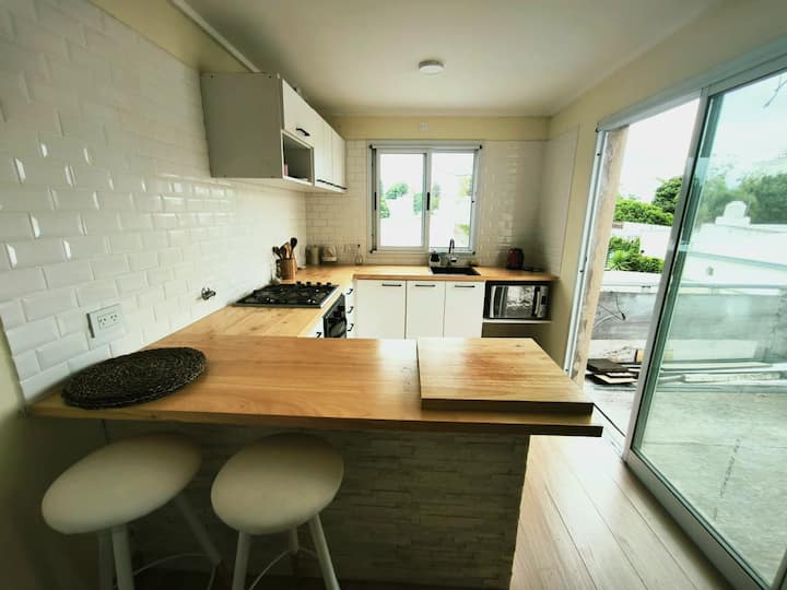 Apparemment Moderne - Plaza Castelli - La Plata