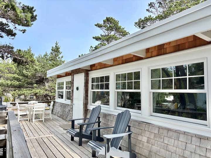 Cozy Beach Cottage In Neskowin - Neskowin, OR