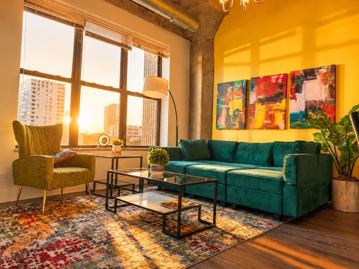 Luxe 2br Skyline View Unit South Loop | Mccormick - Chicago, IL