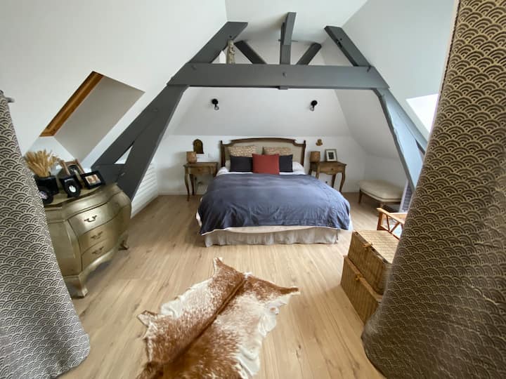 Jolie Chambre Confortable Chez L'habitant - Cholet