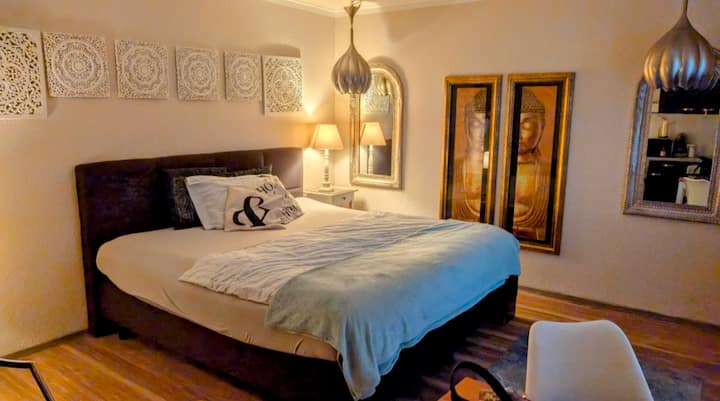 Neu Wohlfühl Appartement Für 2 Queensize-bett + P. - Wuppertal