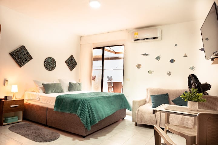 Habitación Comoda,terraza,baño Privado,playas - Bolivar