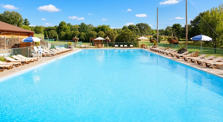 Christmas Mountain Village - 2 Bedroom 2 Bath - Wisconsin