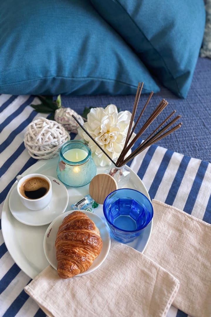 Beach 2 Min • Walk To Old Town | Blue Apartment - Alghero