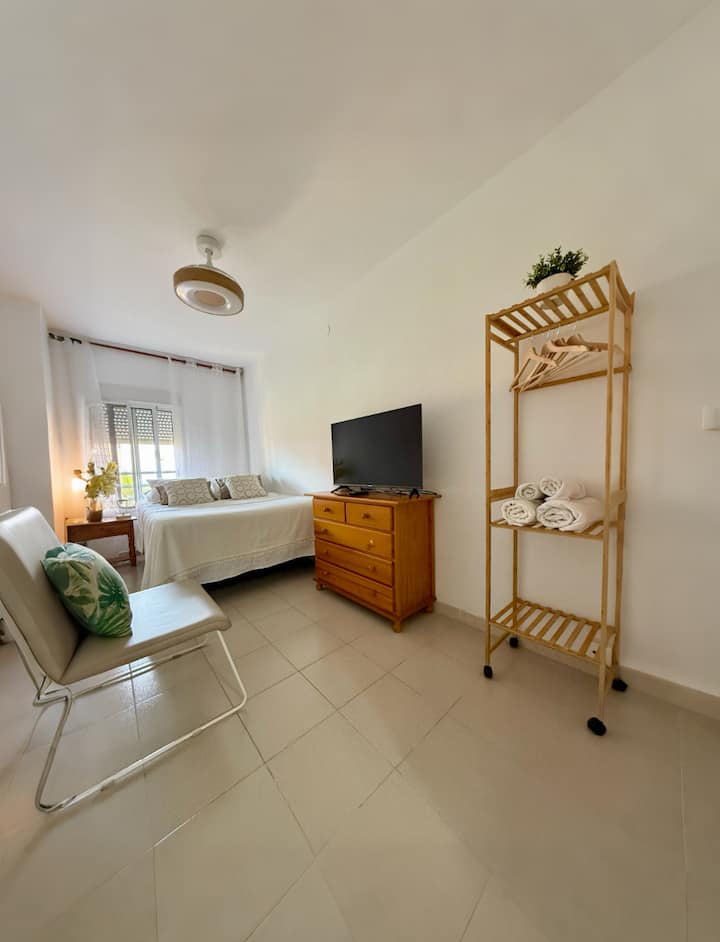 Acoredora Habitación Con Vista Al Mar. - Favara