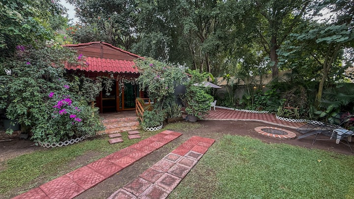 Deliciosa Cabaña Con Jacuzzi Para Parejas - Cocoyoc