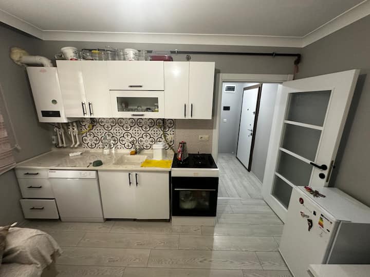 ŞEhir Merkezi’nde Eşyalı Ev - Rize