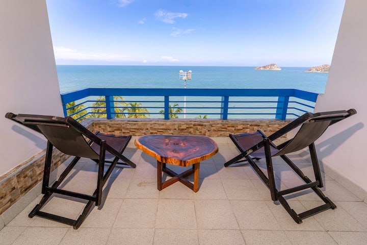Beachfront & Spectacular Sea Views - 4 Bedrooms - Santa Marta