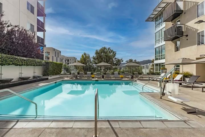 5 Stars 2 Br Condo With Pool&gym - Echo Park - Los Angeles