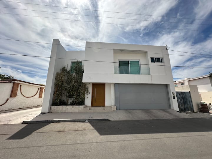Casa Junto Al Mar En La Playa De Miramar, Guaymas - Guaymas