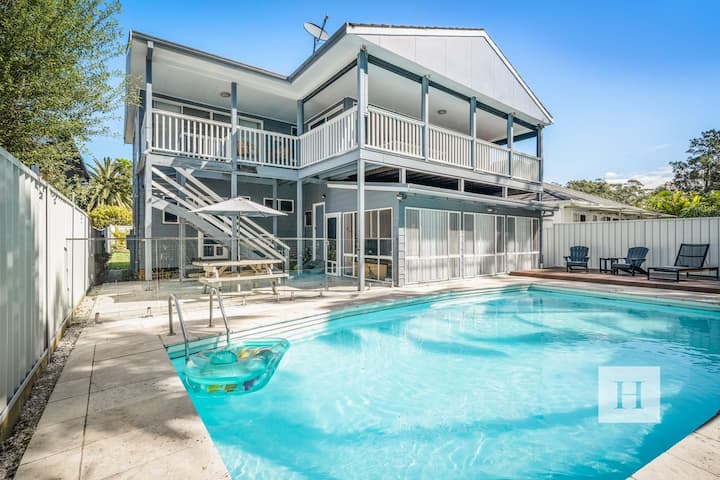 The Place - Pool, Lake, Kayaks & Much More! - Newcastle
