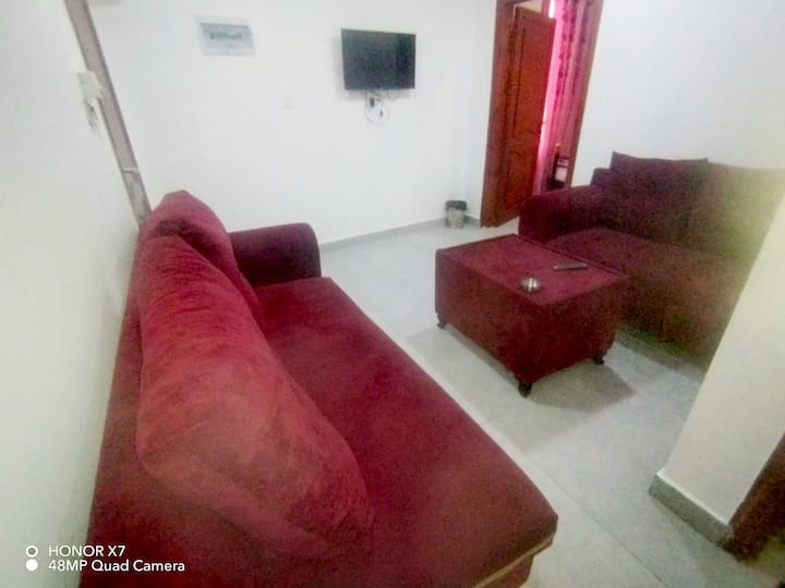 Farah Plaza 2 Bedrooms With A Living Room - Aqaba