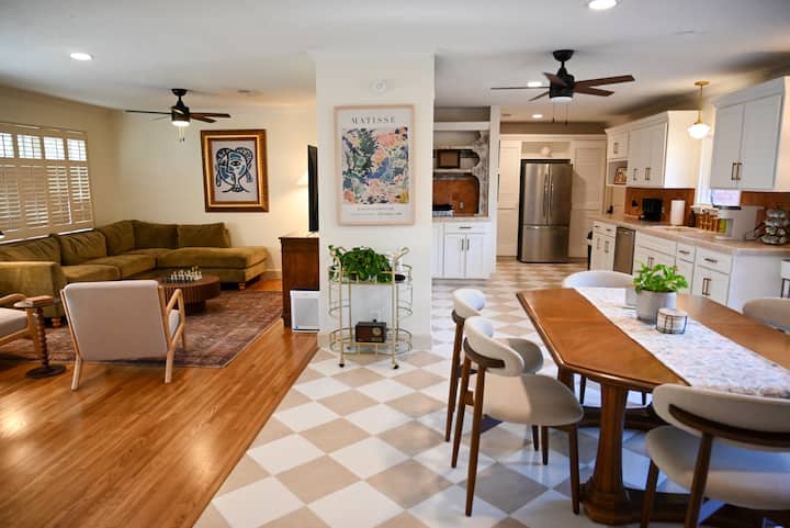 New Listing - Beautiful Spring Branch Family Home - Houston, TX