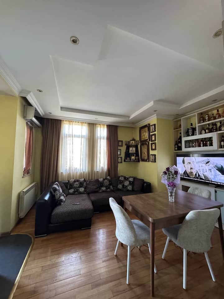 უმᲨვენიერესი ბინა და უფასო პარკინგი სტუმრებისᲗვის. - Batumi