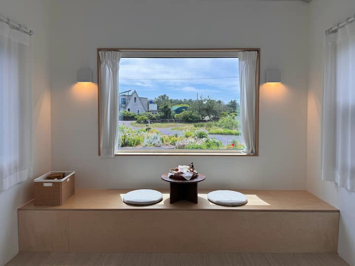 임미임미 [복층독채] 김녕해수욕장4분/무료불멍/넷플릭스/400평정원/셀프조식 - Jeju-si