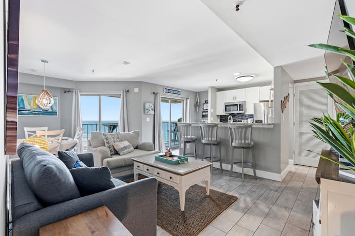 Coastal Luxury- 2 Bdrm Oceanview Condo! (Mbr1117) - Surfside Beach, SC