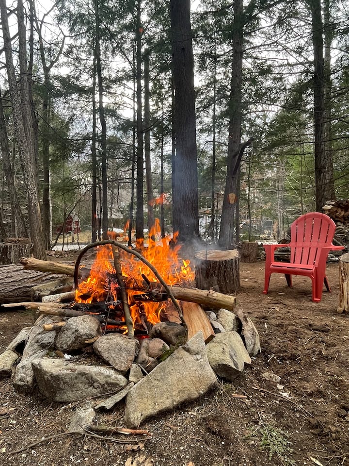 Lost Compass Cabin W/fireplace•near Skiing & Shops - Conway, NH
