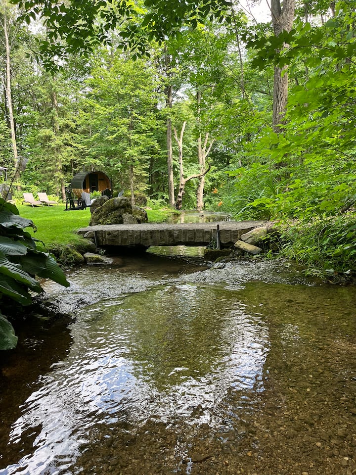 Private Luxury Creekside Cabin With Sauna - Ontario