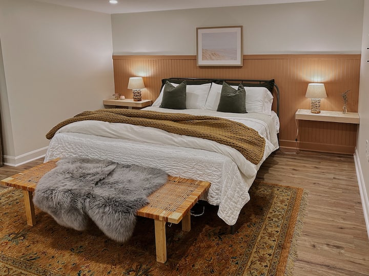 Renovated Modern Basement Apartment | Private - Athens, GA
