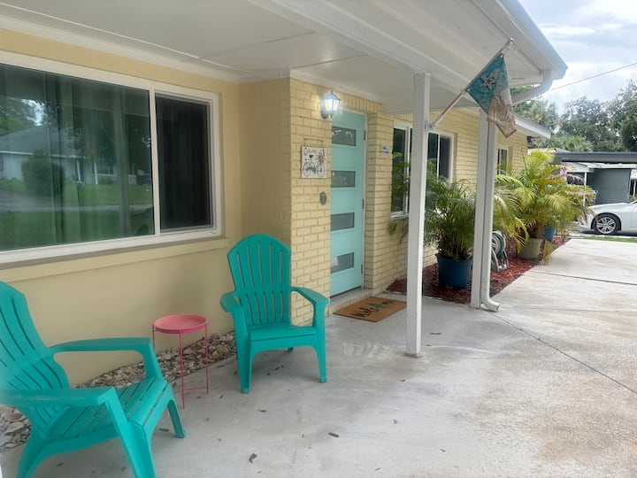 City & Seaside Gem W/ Pool & Games - Davis Islands, FL