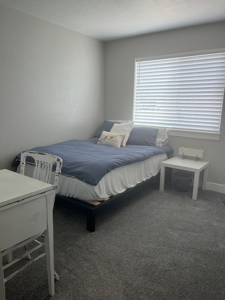 Cozy Individual Room #2 (W Option For Other Rooms) - Utah
