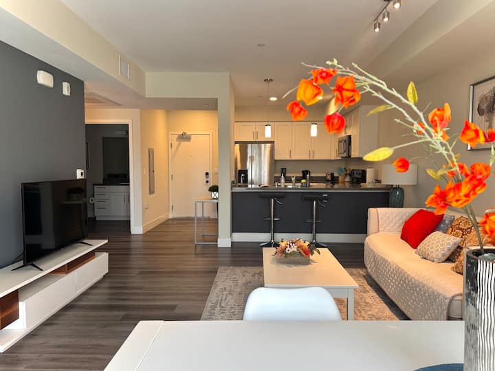 1b1b Quiet Apt Courtyard View – Downtown Sj #301 - San Jose