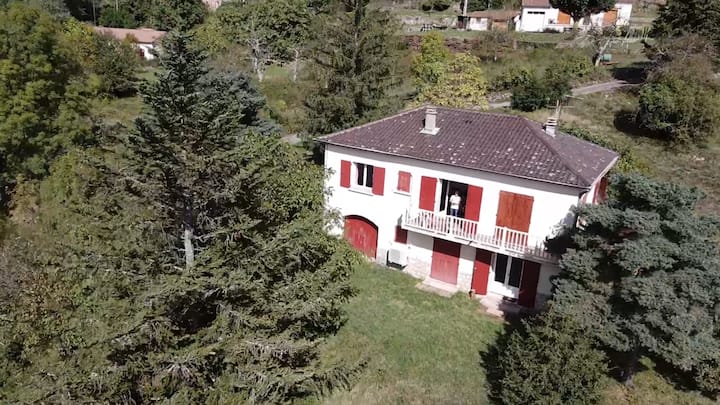 Rdc Villa Indépendant Proche Activitées 4 Saisons. - Jaujac