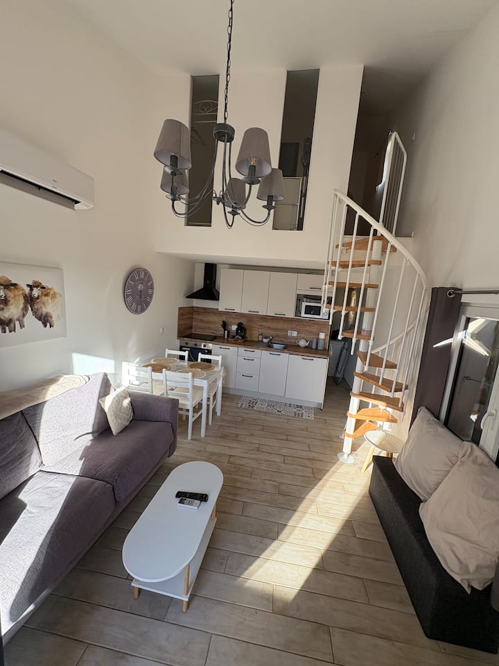 Appartement Au Cœur De La Ferme - Salon-de-Provence