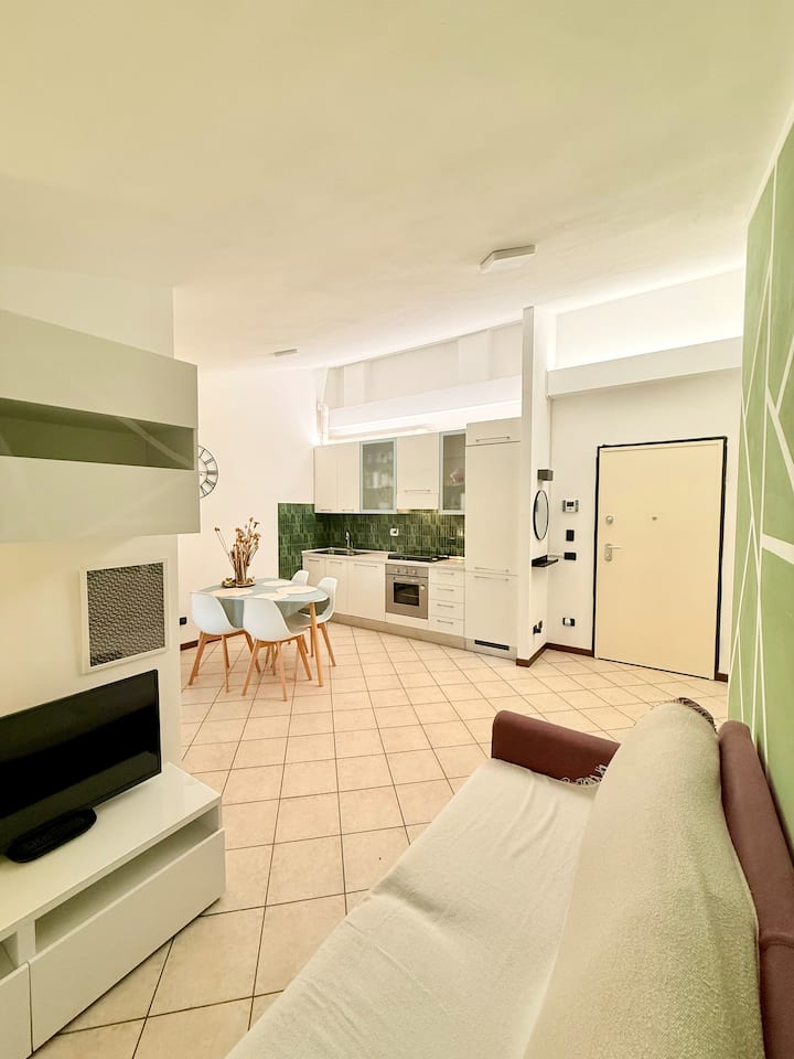 Bilocale A Lucca Con Parcheggio Privato Gratuito - Lucca