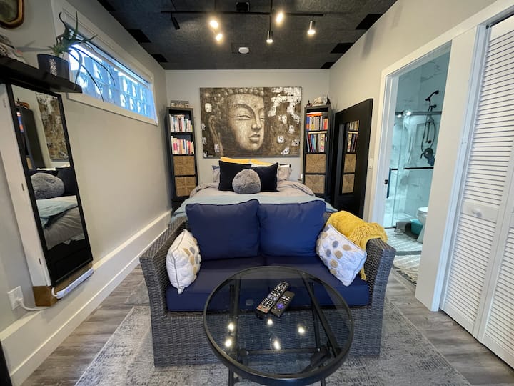Best Studio In Prime Location, Calm, Nature & More - Calgary