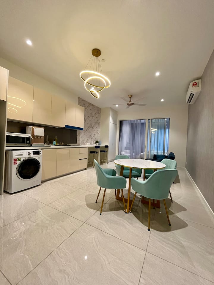 Klcc Bukit Bintang
Quill City Mall 7pax - Sentul