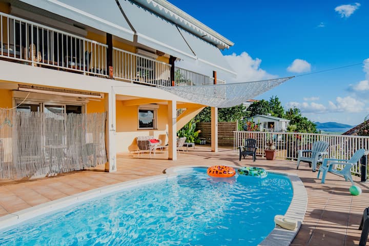 Grande Villa Avec Piscine, Terrasses & Vue Mer - Fort-de-France