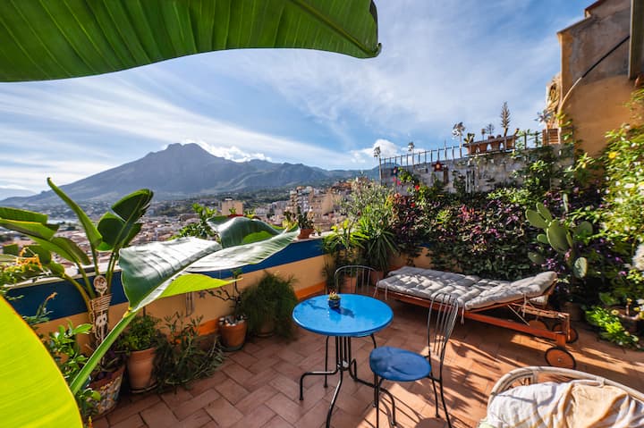 Bella Vista View Terrace Historic Center Apartment - Termini Imerese