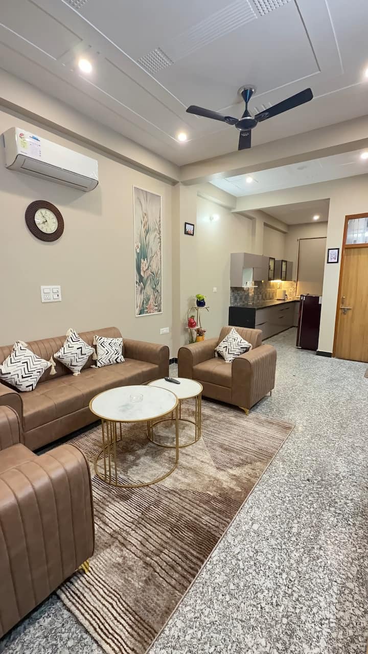 Cozy Corner Home Stay - Jaipur