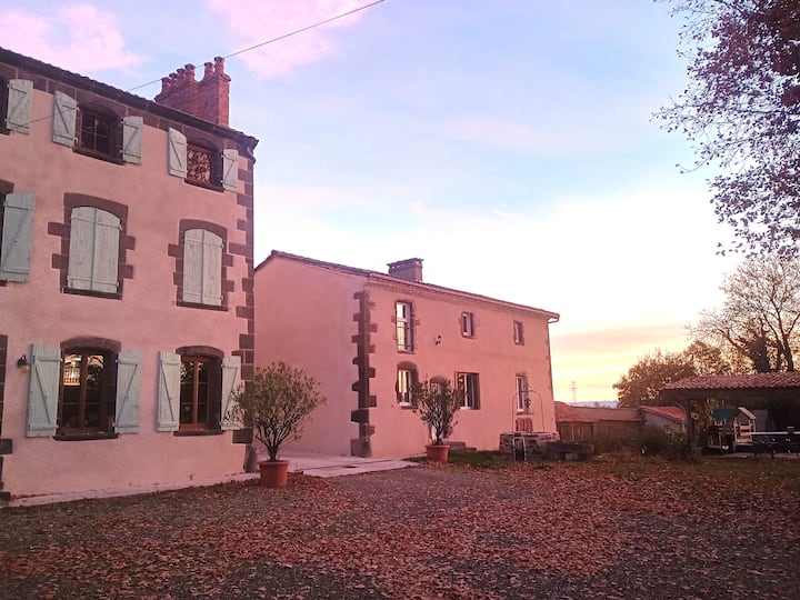 La Briotte, Maison Ancienne à La Campagne - Puy-de-Dôme