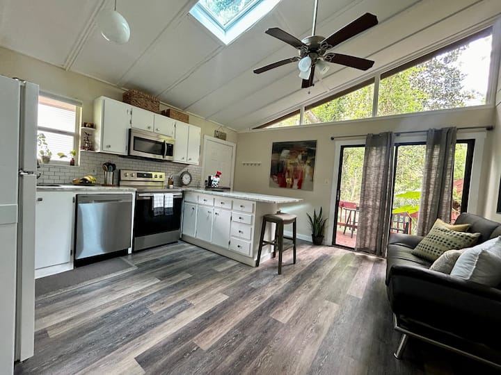 Convenient Home Close To Downtown, Famu & Fsu - Tallahassee, FL