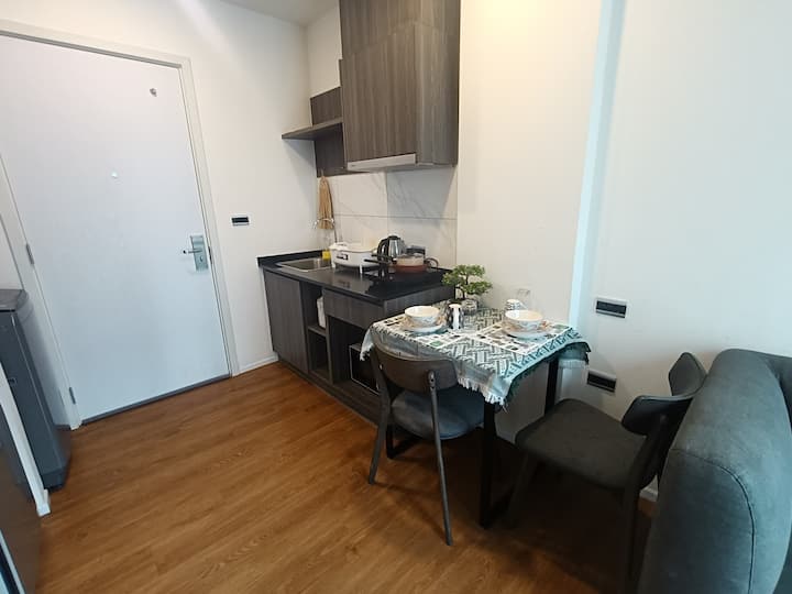 Lovely 1 Bed Condo With Pool Next To Centralphuket - Phuket