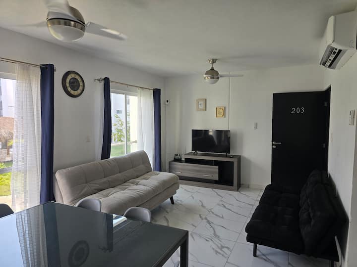 Departamento Para La Familia, Súper Ubicado. - Acapulco