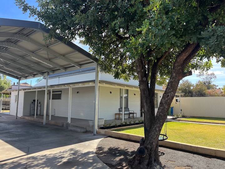 Lamington Family Home - Kalgoorlie - Boulder