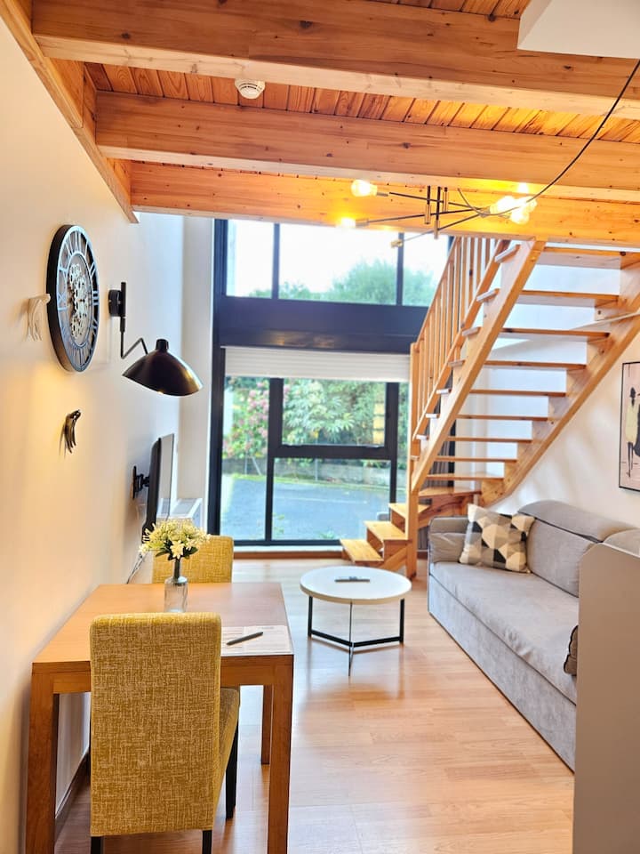 Acogedor Loft En Apartamentos Ciudad Santiago - Douro River