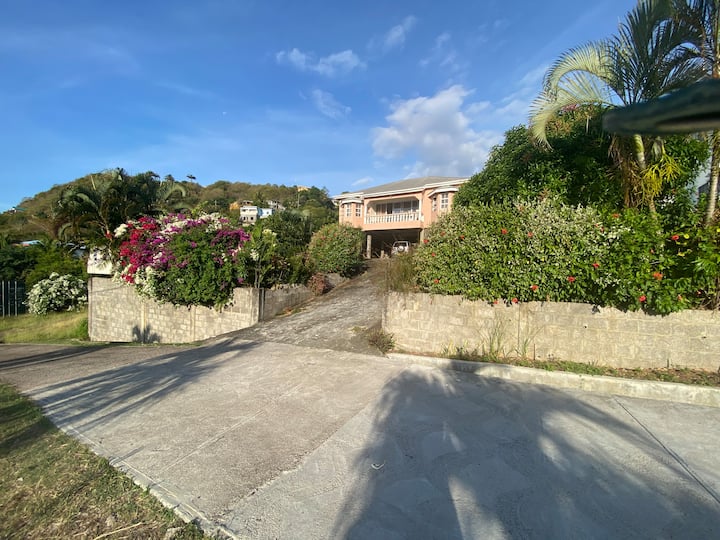 Garden View Apartment - Granada