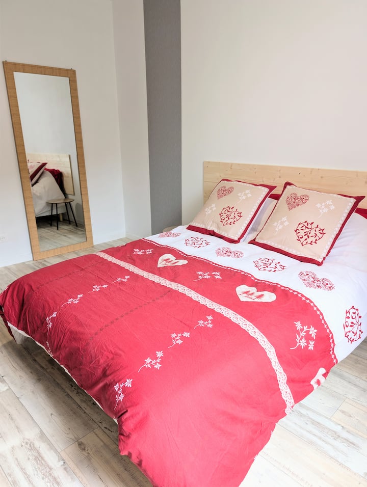 Appartement Au Calme, L'allée Secrète. - Remiremont