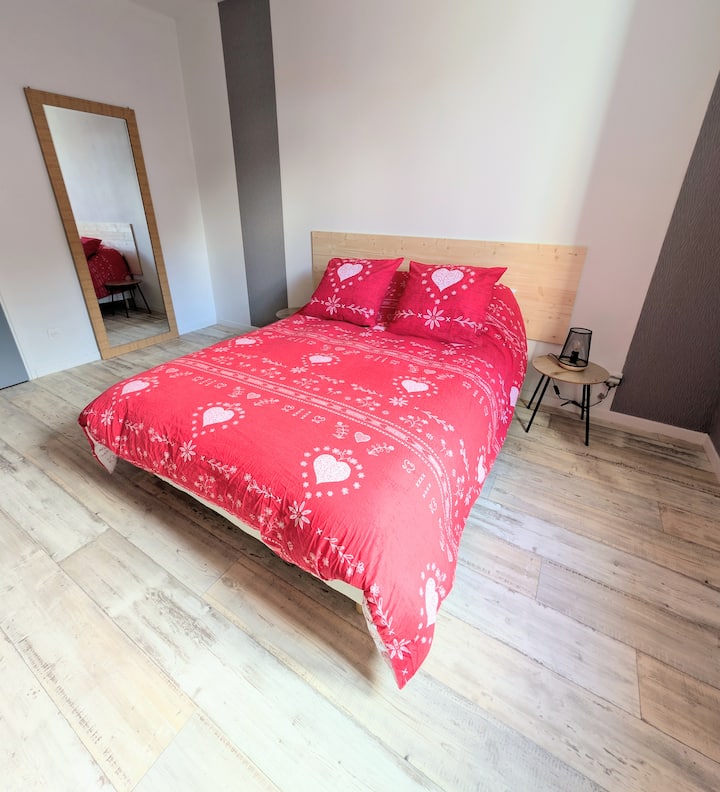 L'allée Secrète à La Porte Des Hautes-vosges. - Remiremont