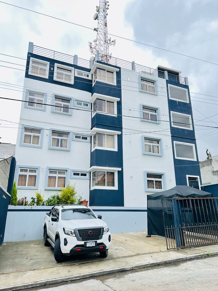 Apartamento De 3 Habitaciones ¡Céntrico! - Salcajá