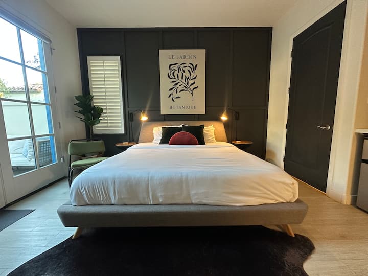 Flamingos Hideaway Lq Mountain-view 1br Suite - La Quinta, CA