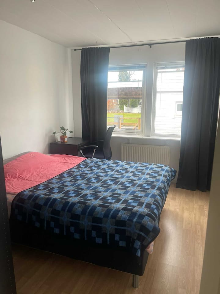 Cozy Suite, Free Parking, 15-min Drive To Arlanda - Vallentuna