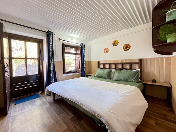 Vibestay - Kasar Devi Almora Homestay - Almora