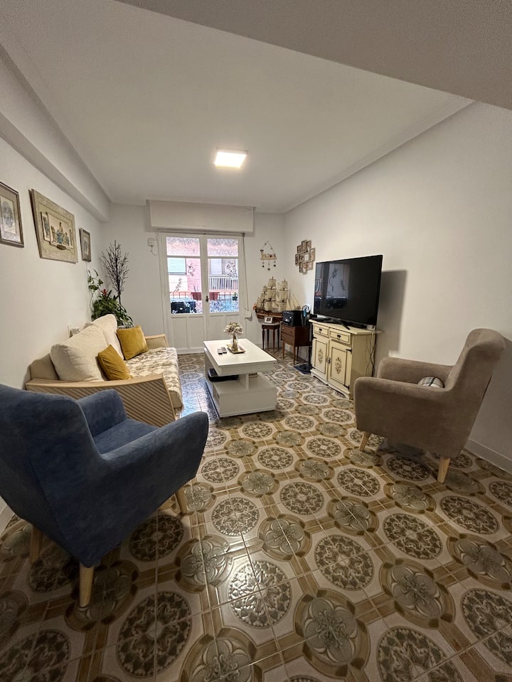 Mi Casa Es Tu Casa #3 - Alicante