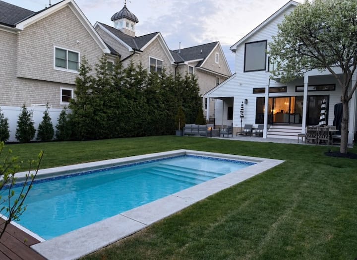 Beach Summer Rental W/ Pool- 3 Min Walk From Beach - Sea Bright, NJ