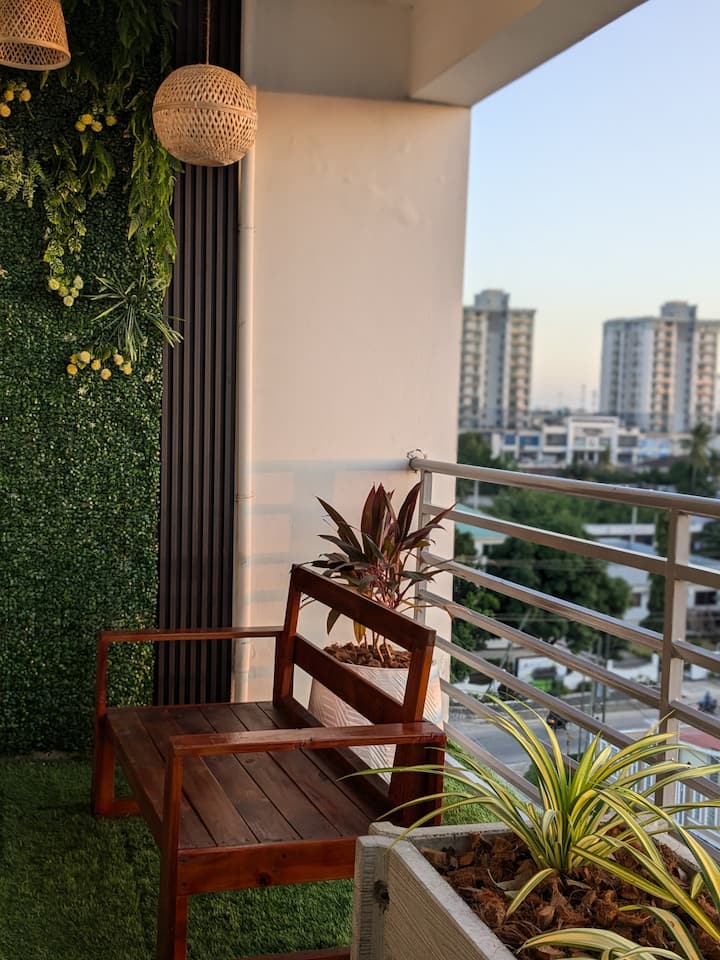 Modern | Family Friendly | Pool| Baby Crib - Dar es Salaam